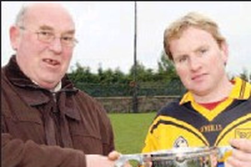 Kavanagh points two late frees to secure victory for Naomh Eoin | Irish ...