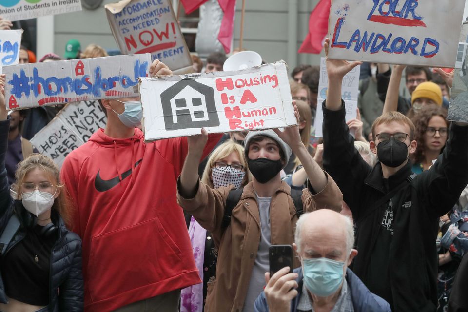 Housing protesters gather outside Dail | Independent.ie