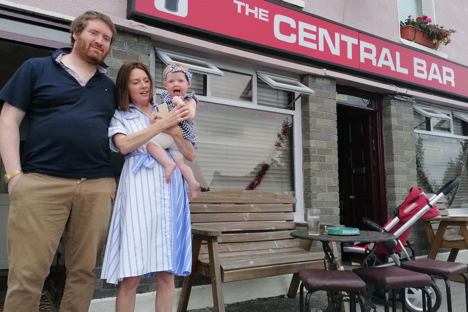 Night to reminisce as north Cork bar Dan Batty’s closes doors for last ...