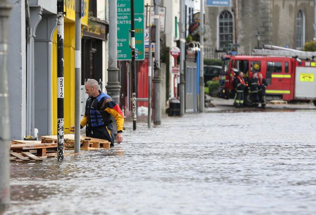 Storm Frank: Drone footage shows extent of flooding across Enniscorthy ...
