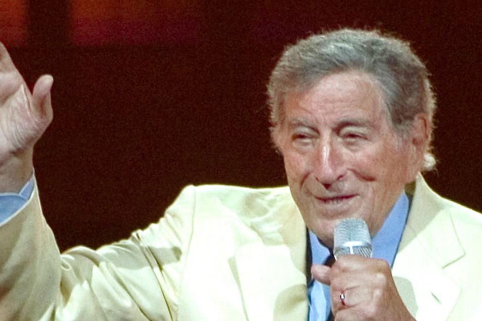 Crooner Tony Bennett retires from performing | Irish Independent