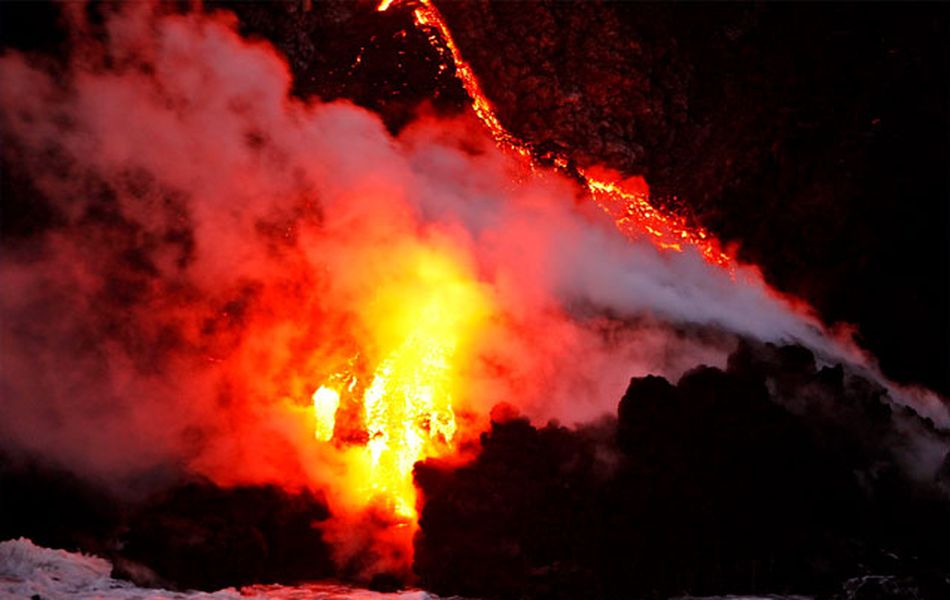 Pictures: Volcano lava meets ocean | Irish Independent
