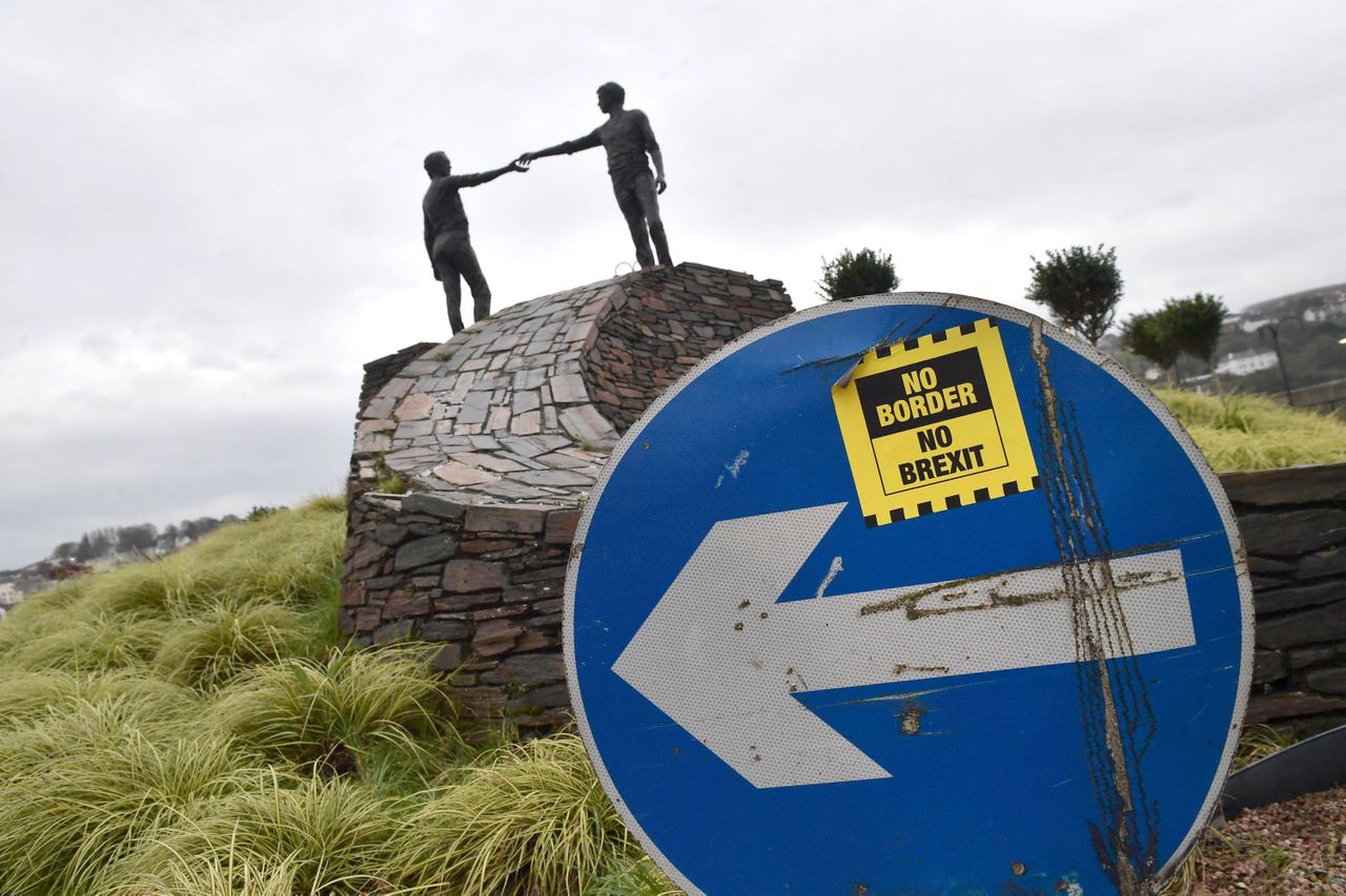 Hard border in Northern Ireland 'highly likely' to increase terrorist ...