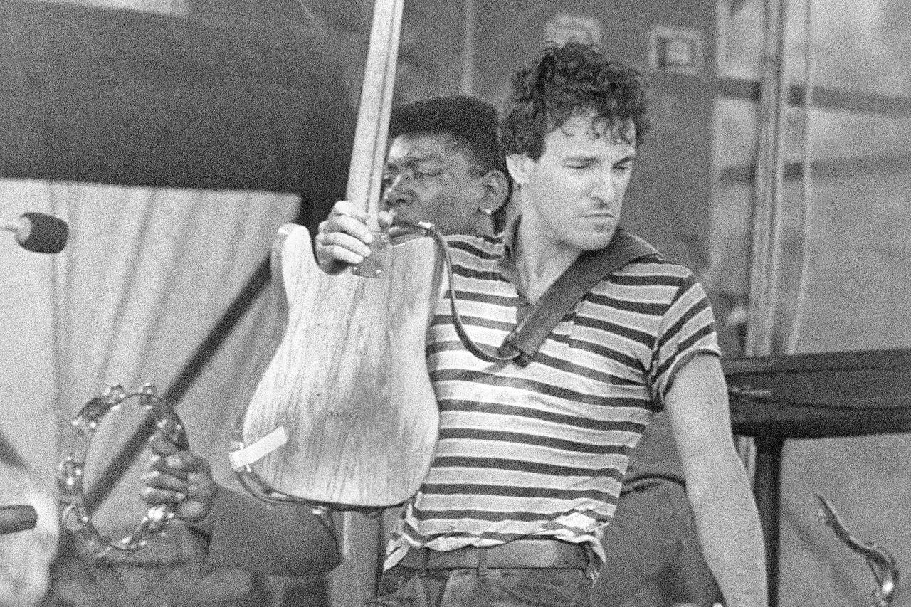 Bruce Springsteen mourns death of his mother aged 98, shares poignant ...