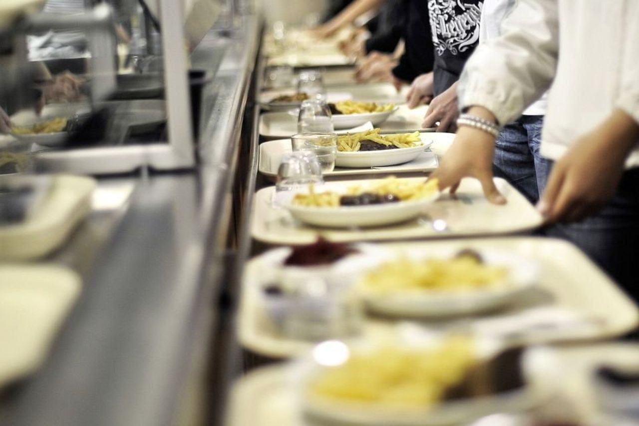21 Wicklow schools now benefitting from hot school meals scheme | Irish ...