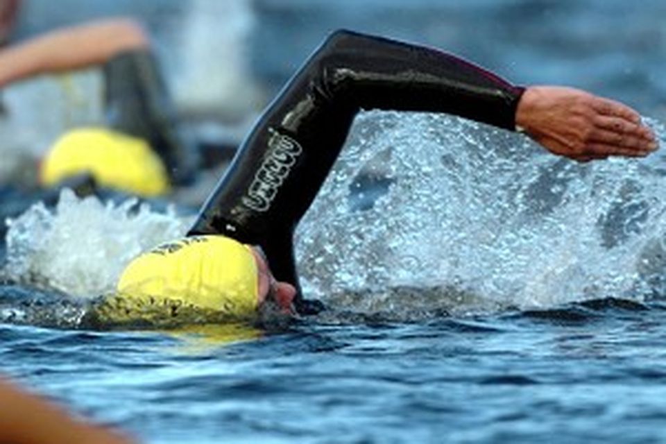 Endurance swimmer in world first | Irish Independent