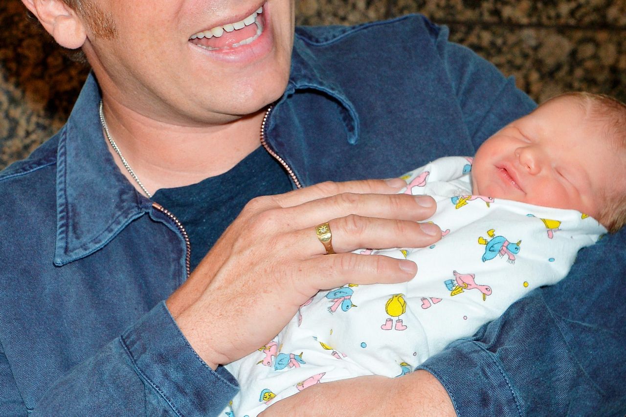 Jamie and Jools Oliver introduce their fifth child as they pose for the ...