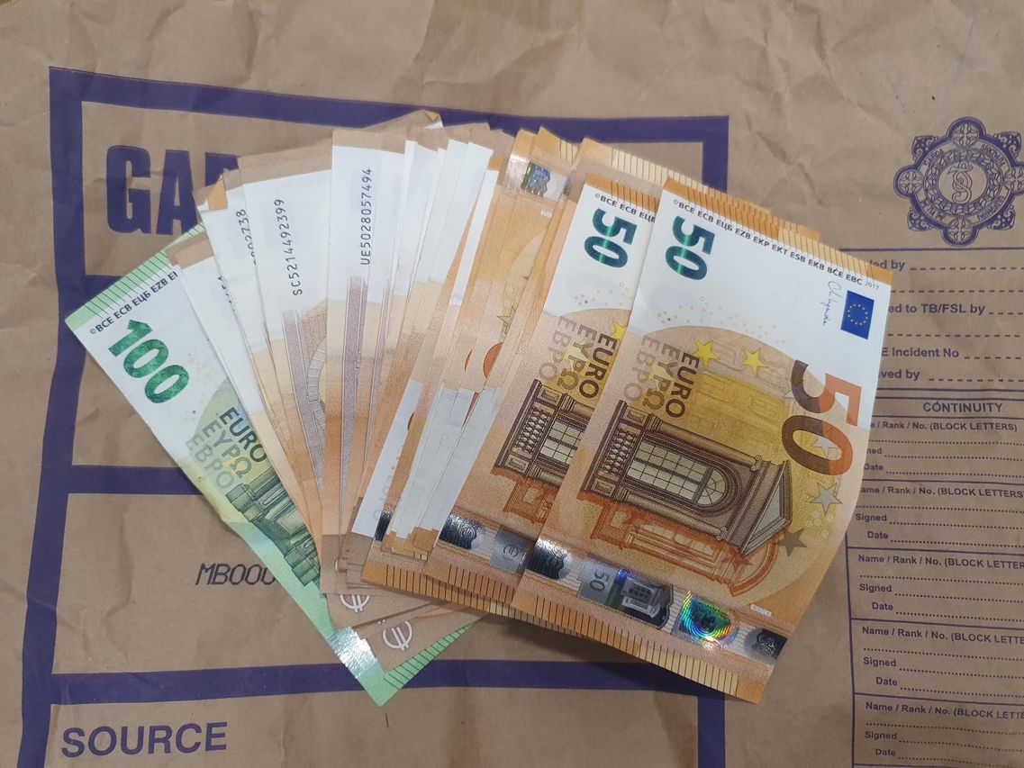 Gardaí seize €20k in cash and designer clothing in planned raid ...