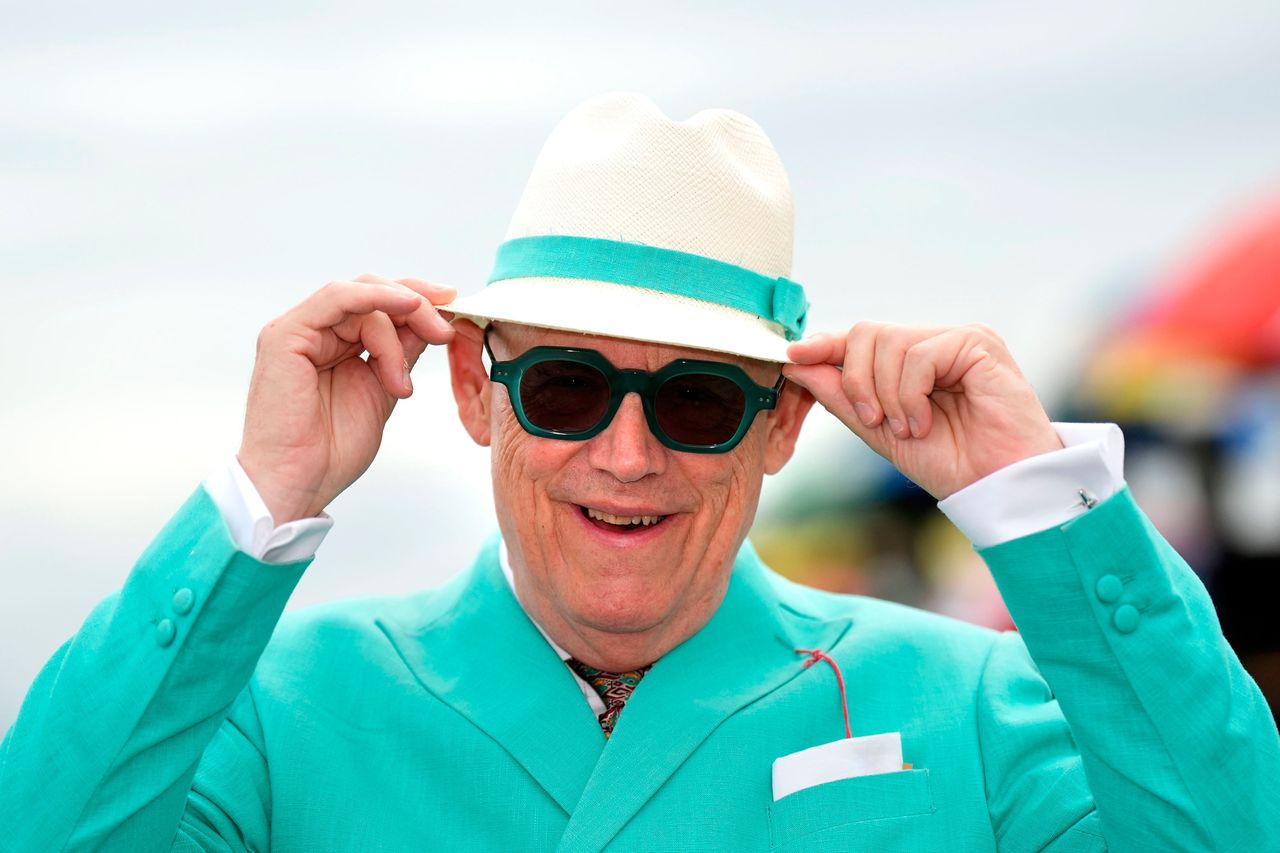 Even the rain can’t spoil festival spirit on Plate Day at the Galway ...