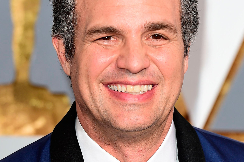 Tania Ruffalo Parrucchiera Mark Ruffalo Kept Brain Tumor From Wife For