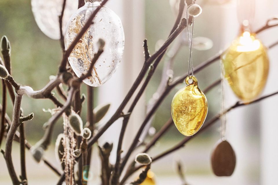 How to make your own Easter decor: egg trees, bunny-ear napkins ...