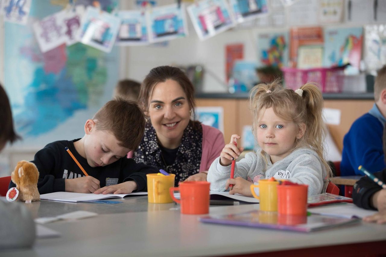 Almost 15,000 Ukrainian pupils now enrolled in Irish schools, but rate ...