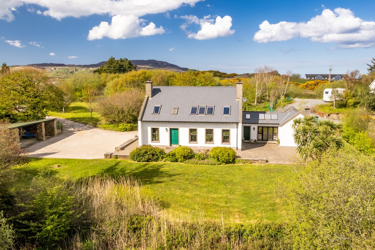A modernised traditional home on the Donegal coast is a fishing ...
