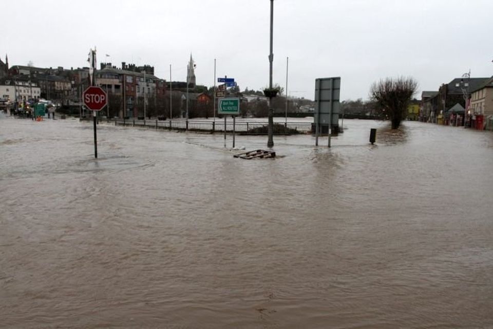 Concern raised over response to Enniscorthy town flood scheme and ...
