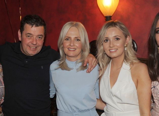 Big crowd for Sharon's 50th bash | Irish Independent