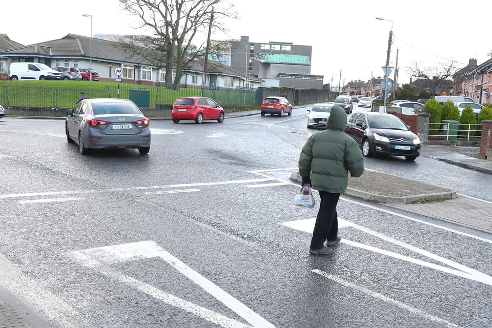 Call for pedestrian crossing at one of Drogheda’s busiest roundabouts ...