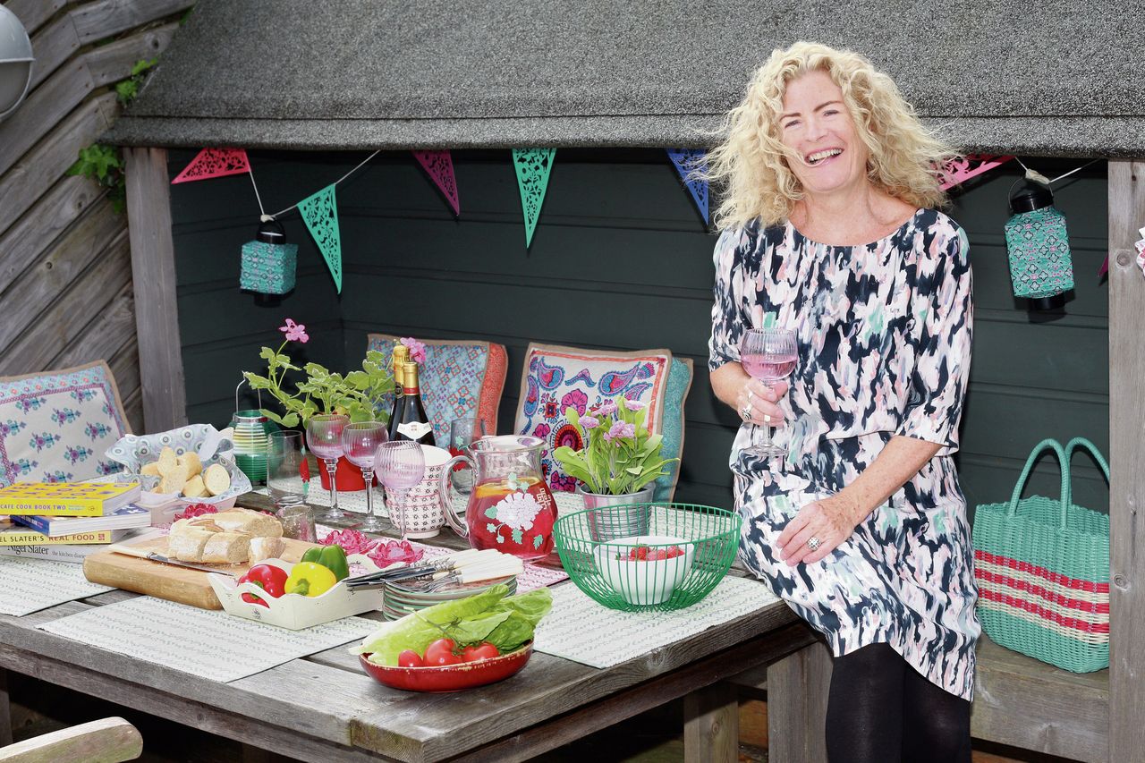 Peek inside Carolyn Donnelly's seaside escape | Irish Independent