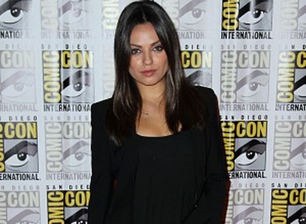 Mila and Ashton: More than friends? | Irish Independent
