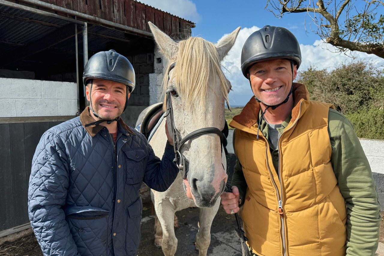 Ronan Keating meets up with Shane Filan during visit to Sligo for new ...