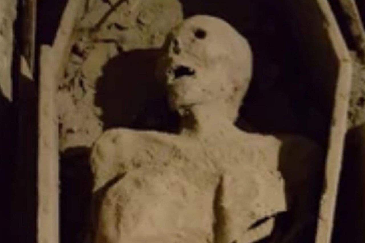 St Michan’s Church crypt to reopen to public for first time since theft ...