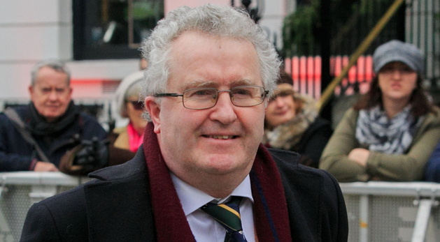 Chief Justice gives Woulfe ultimatum as 'Golfgate' meeting called off ...