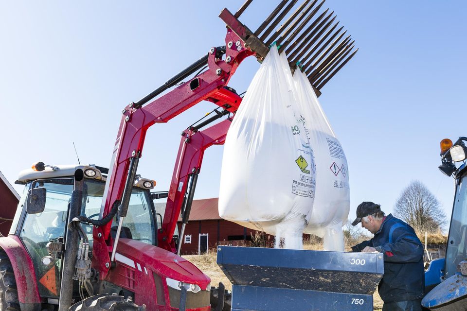 Fertiliser prices to remain high in Ireland this spring — despite ...