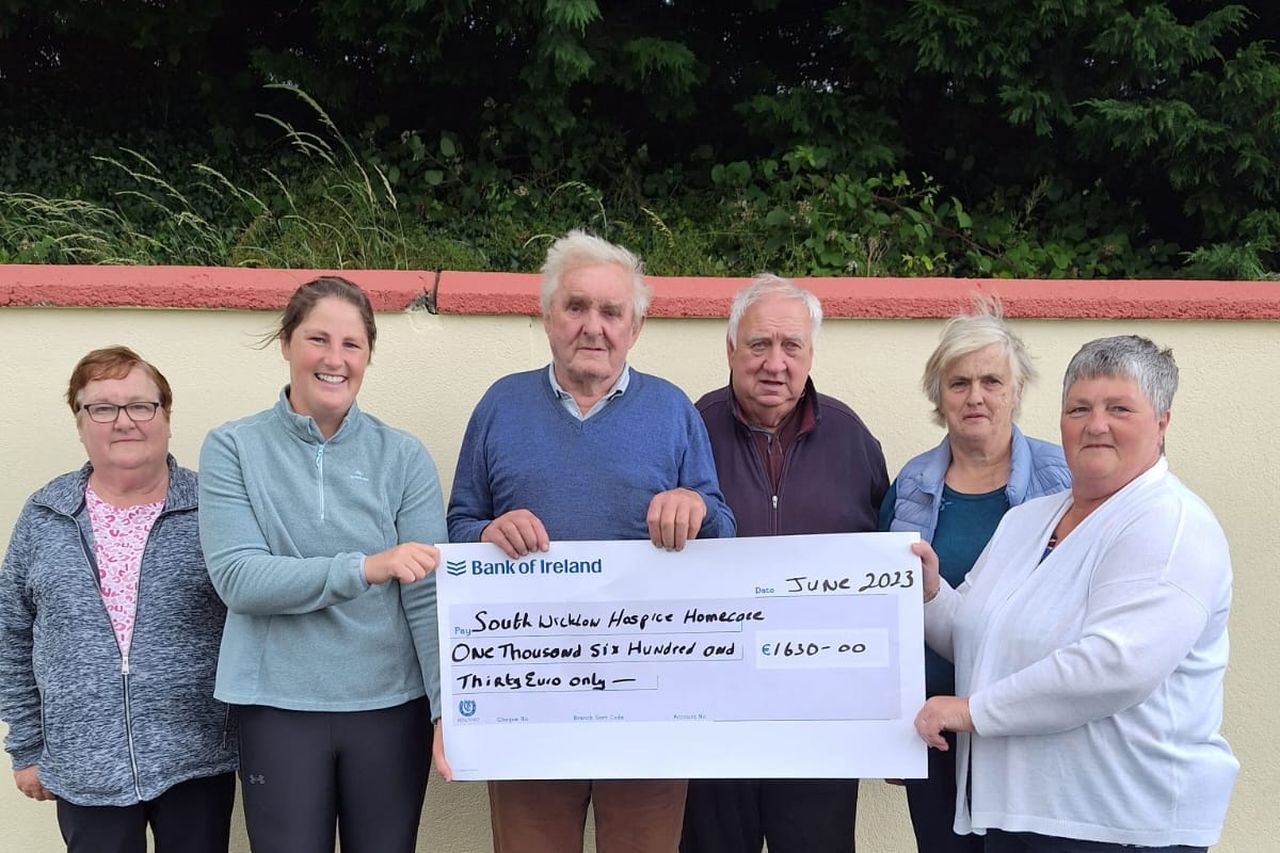 Kinch family present proceeds to worthy cause after another successful ...