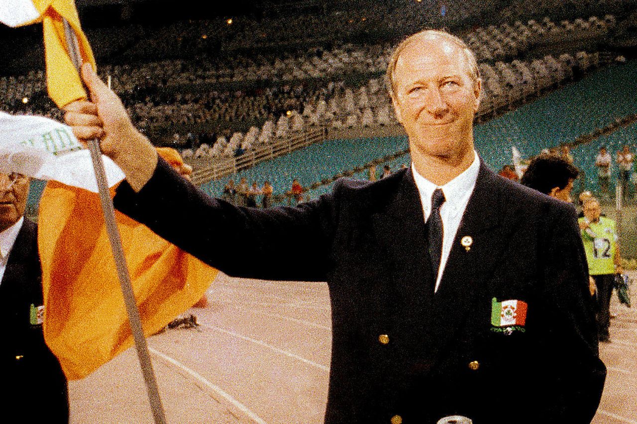From Stuttgart to Anfield: Jack Charlton in pictures | Independent.ie