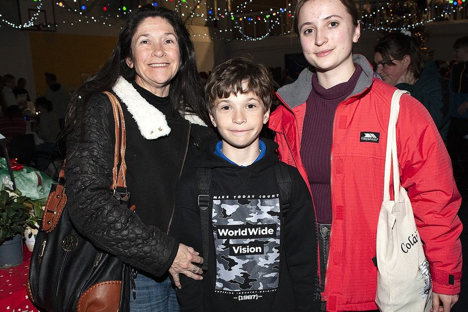 Pictures from the Christmas Market in Coláiste An Átha | Irish Independent