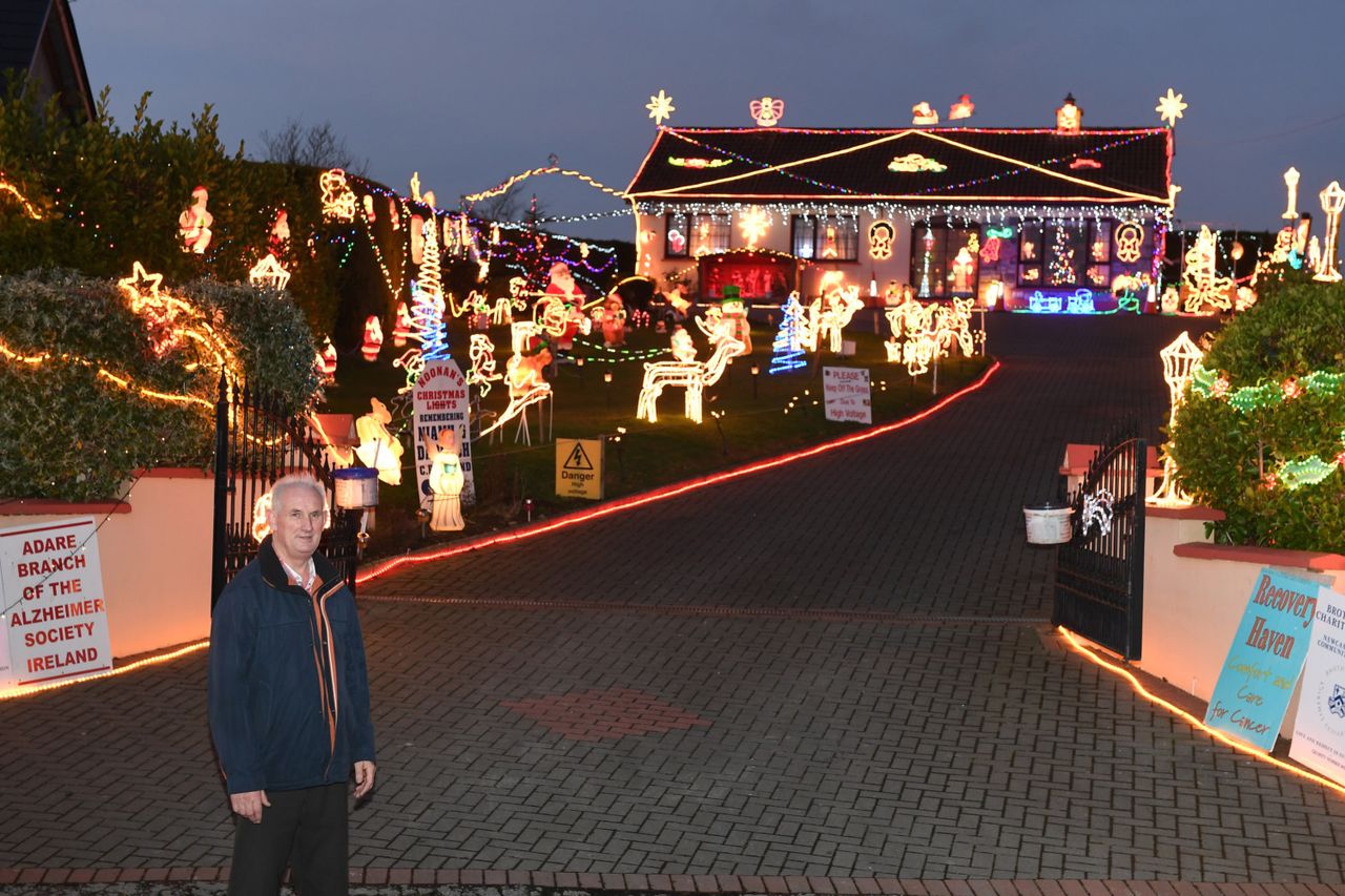 Tony's light show delivers whopping Christmas present | Irish Independent