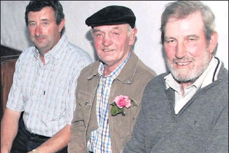 Jerry's sitting pretty as town honours him with bench | Irish Independent