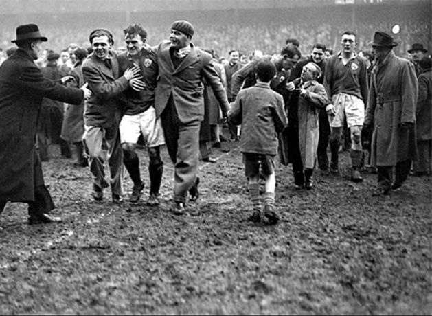 Why we still feel compelled to worship these glorious rugby amateurs of ...