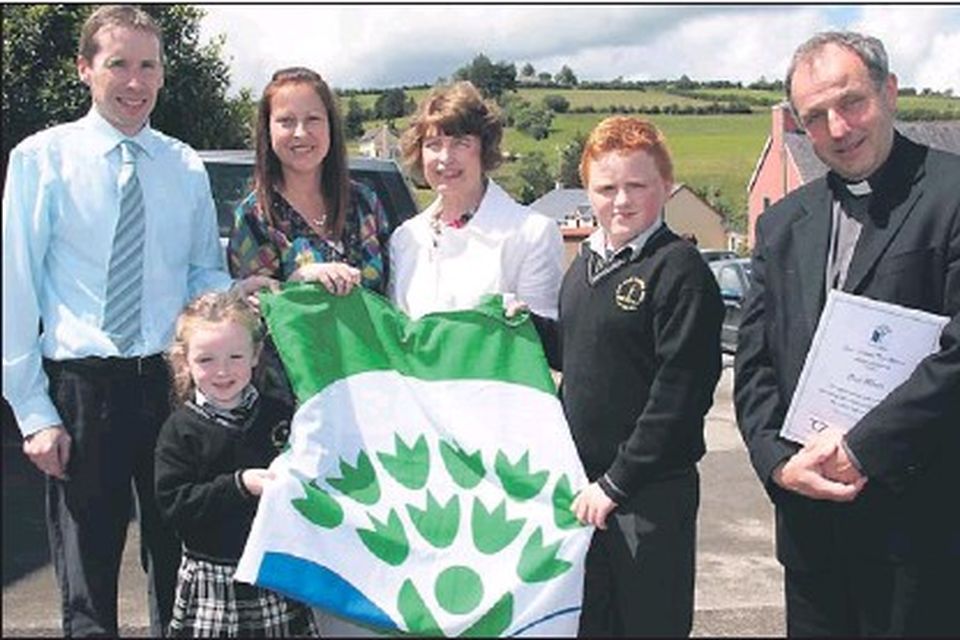 Green flag day for Brosna school | Irish Independent