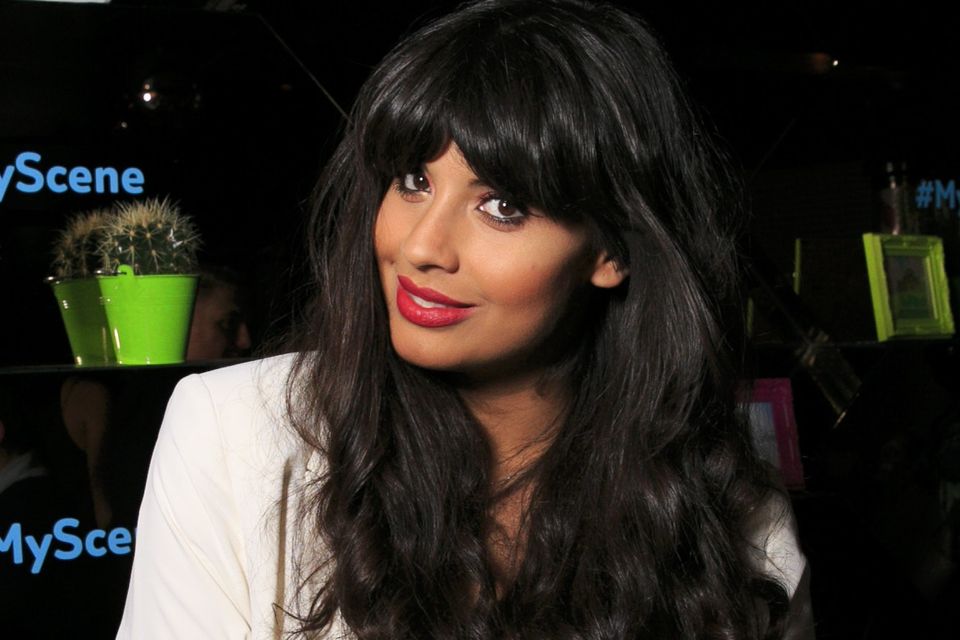 Why did Jameela Jamil wear peas on her face at an event? | Irish ...