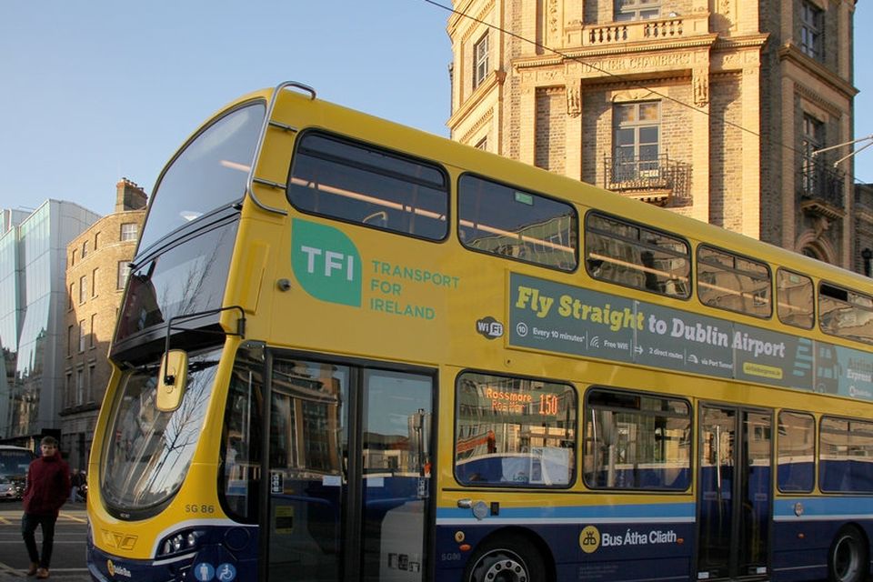 ‘Craziness’ as Dublin bus doesn’t show up for hospital staff | Irish ...