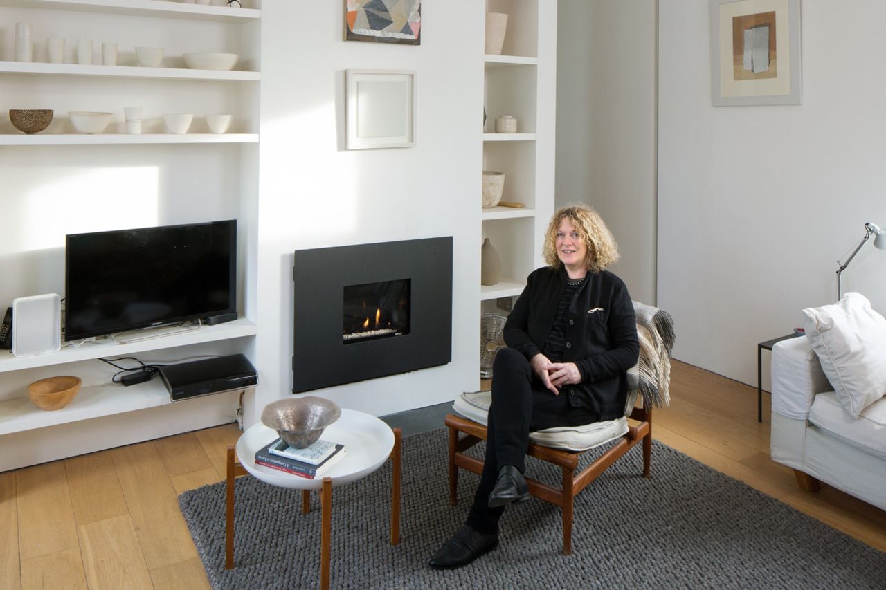 An eye on the future - peek inside this architect's elegant apartment ...