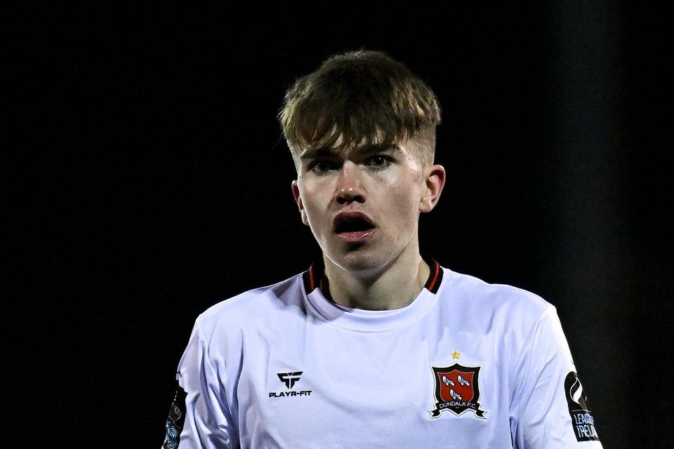 Stephen Kenny’s son Eoin signs first professional contract with Dundalk ...