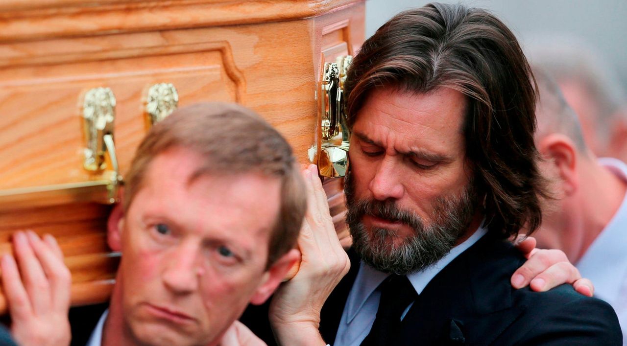 Jim Carrey accused of 'never paying a dime' of late girlfriend ...