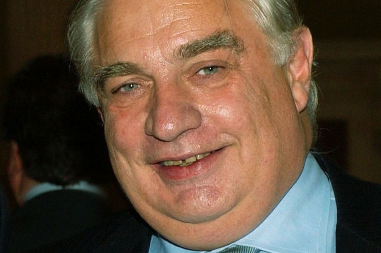 Tributes paid to former attorney general Peter Sutherland | Irish ...
