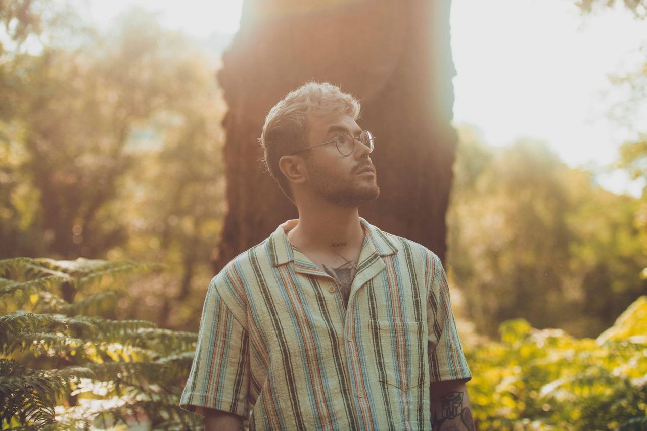 Kilkenny singer-songwriter and TikTok star Robert Grace announces ...