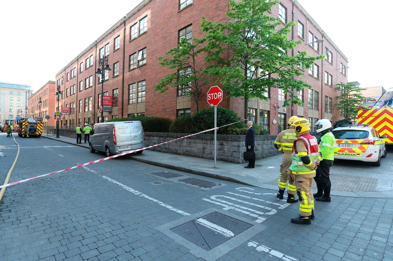Gas Networks Ireland attend scene of city centre gas leak 'to repair ...