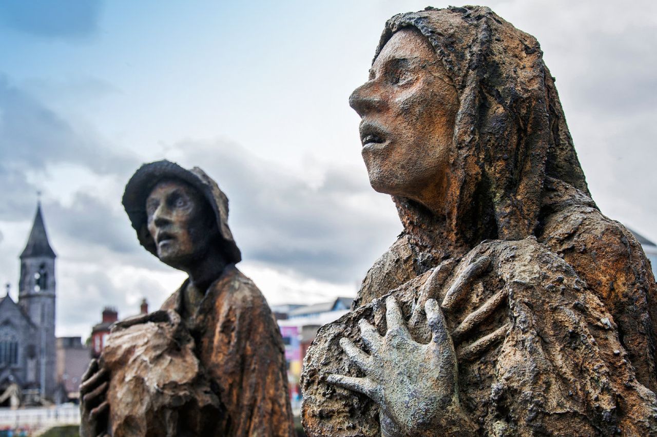 Grateful Irish honour their Famine debt to Choctaw tribe | Irish ...