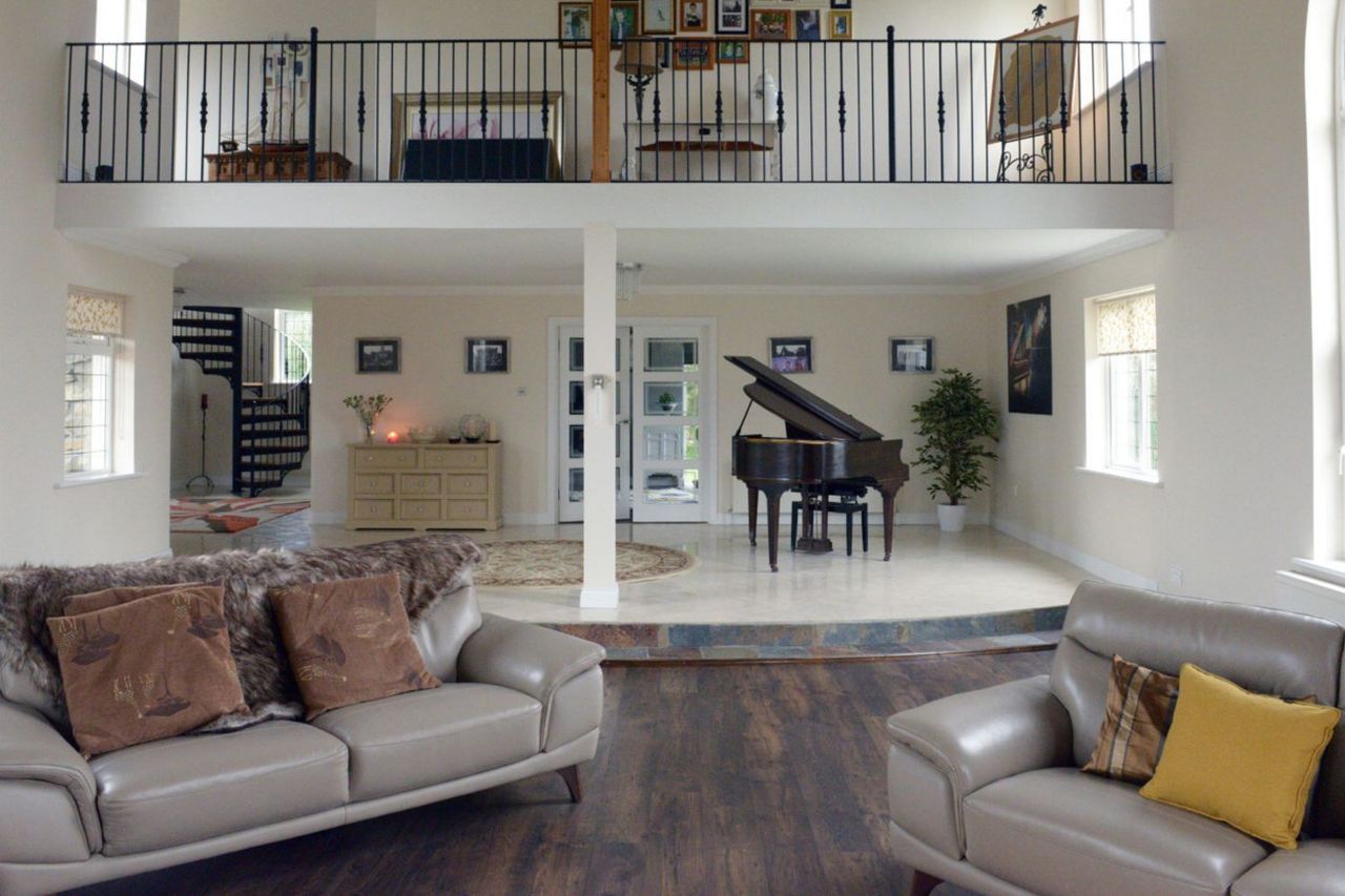 Glamourous Refurb: a hunting lodge in Percy French country for €495k ...