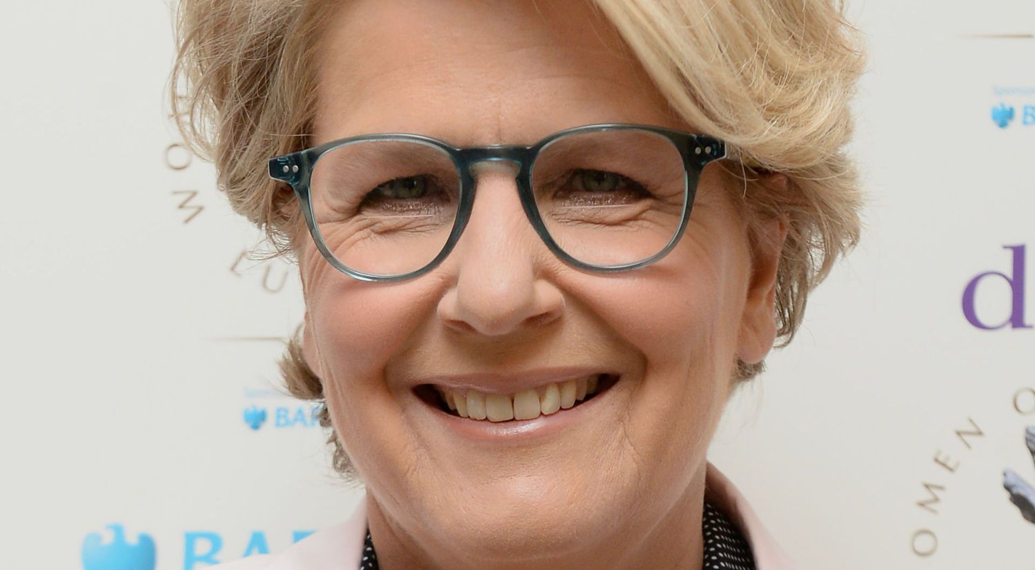 Alan Davies QI dunce 'an act' says new host Sandi Toksvig | Independent.ie