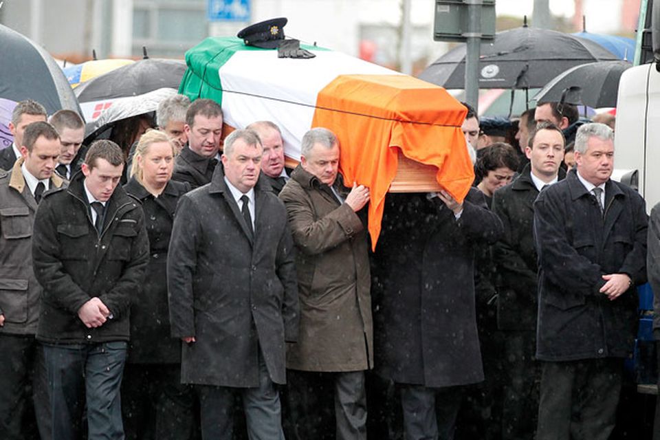 Video: For God's sake turn in killers, priest pleads at garda funeral ...