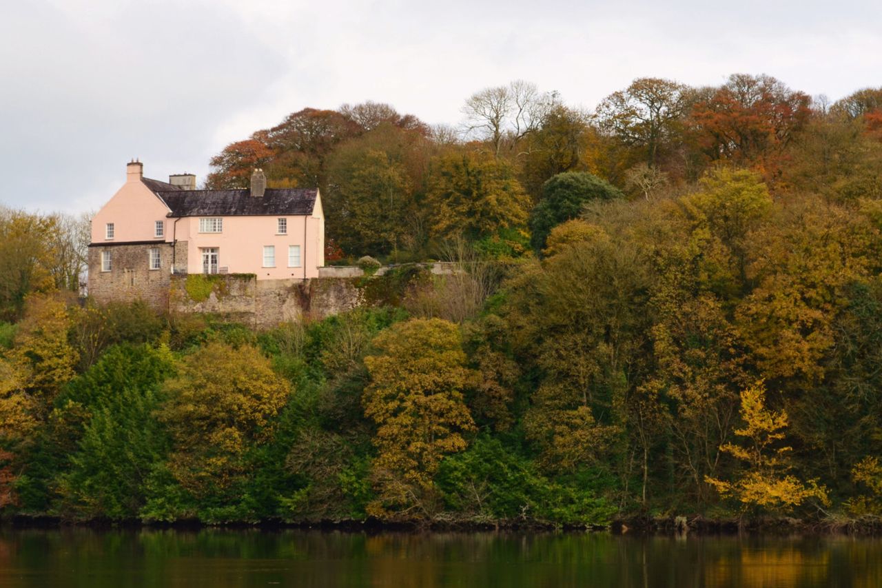 The Waterford Manor with 800 years of success | Irish Independent