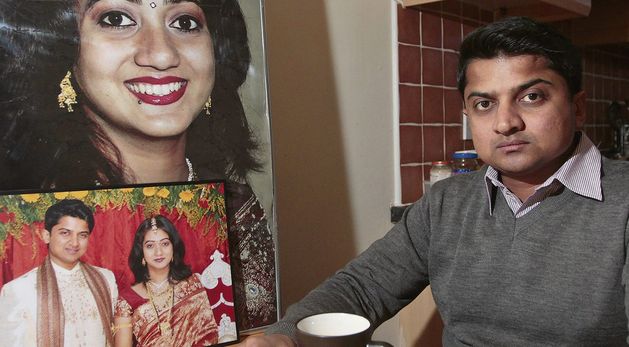 Praveen to return for hearing into death of Savita | Irish Independent