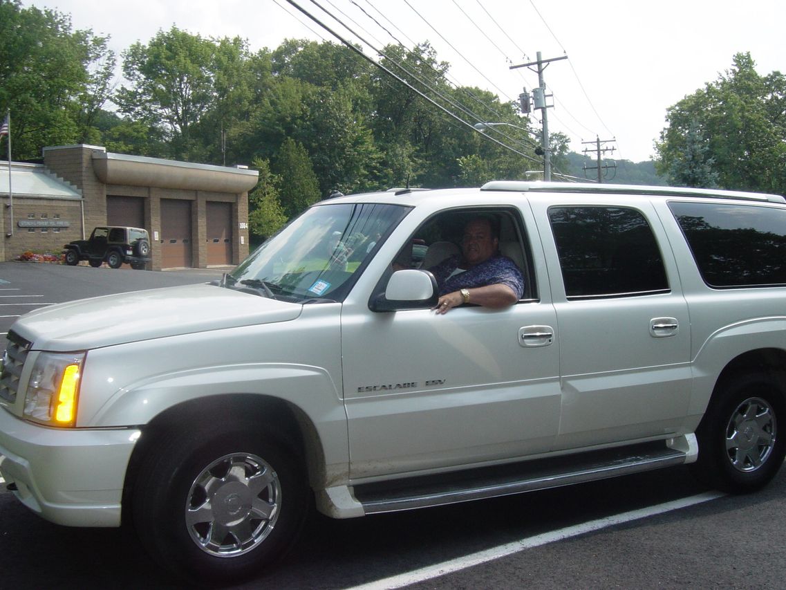 An offer you can't refuse: Tony Soprano's car sells for €112,000 at ...
