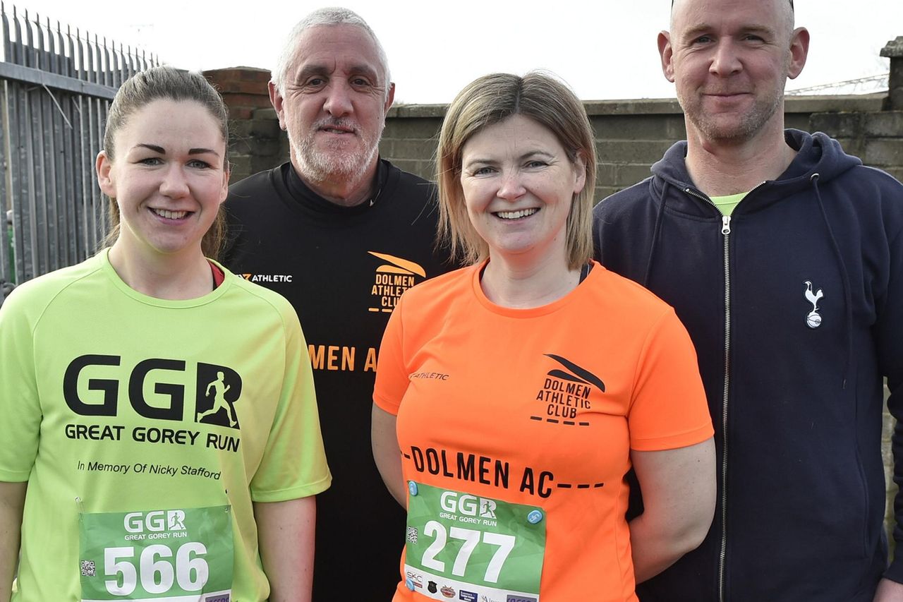 Pictures show over 700 people hitting the streets for the Great Gorey ...