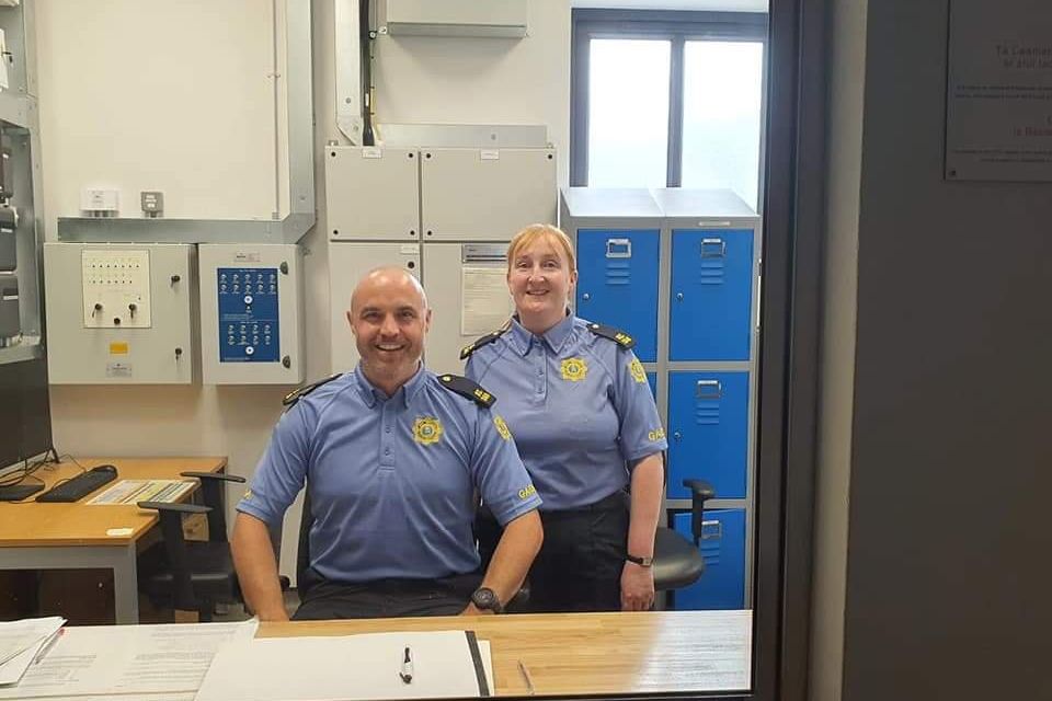 Sligo Gardai take up duty in their new look uniforms | Irish Independent